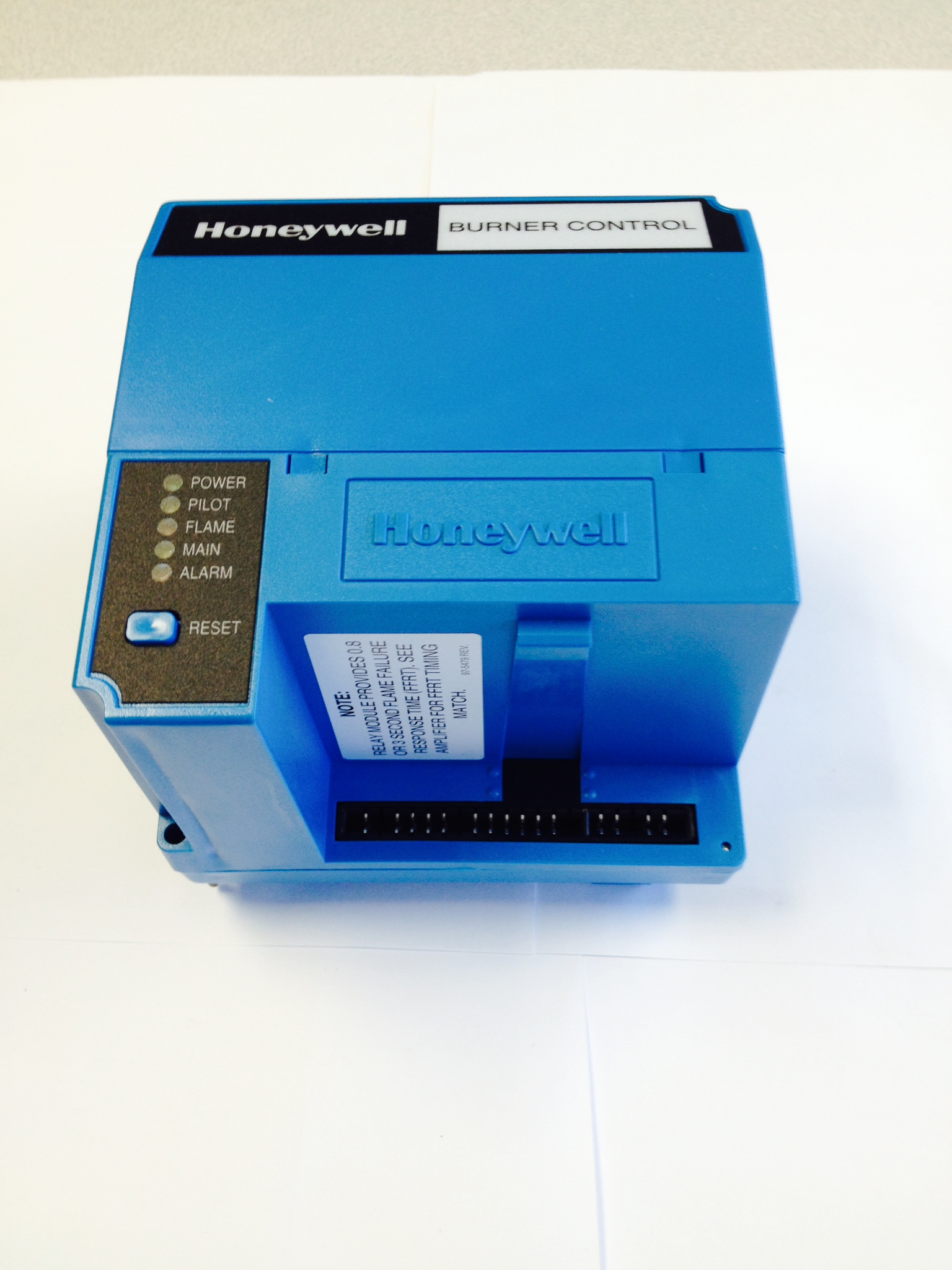 HONEYWELL RM7890A1015. AUTOMATIC PRIMARY CONTROL 4-10 SEC PFEP LOCKOUT ...