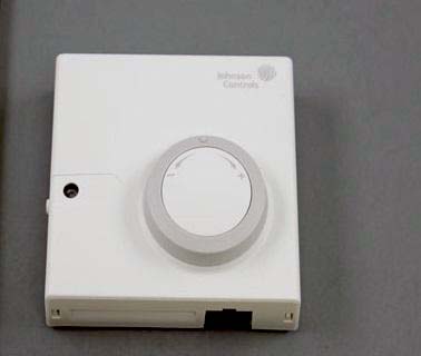 Johnson Controls NS-ATP7002-0 NETWORK SENSOR 3X3 ENCLOSURE - HVAC ...